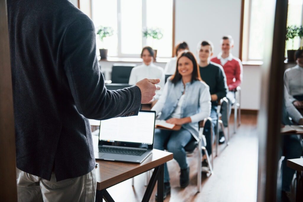 Become an Instructor - Heisenberg Institute for AI & Quantum Computing